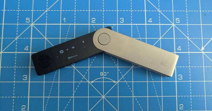 Ledger Nano X Review (2021): An Expensive Step In The Right Direction
