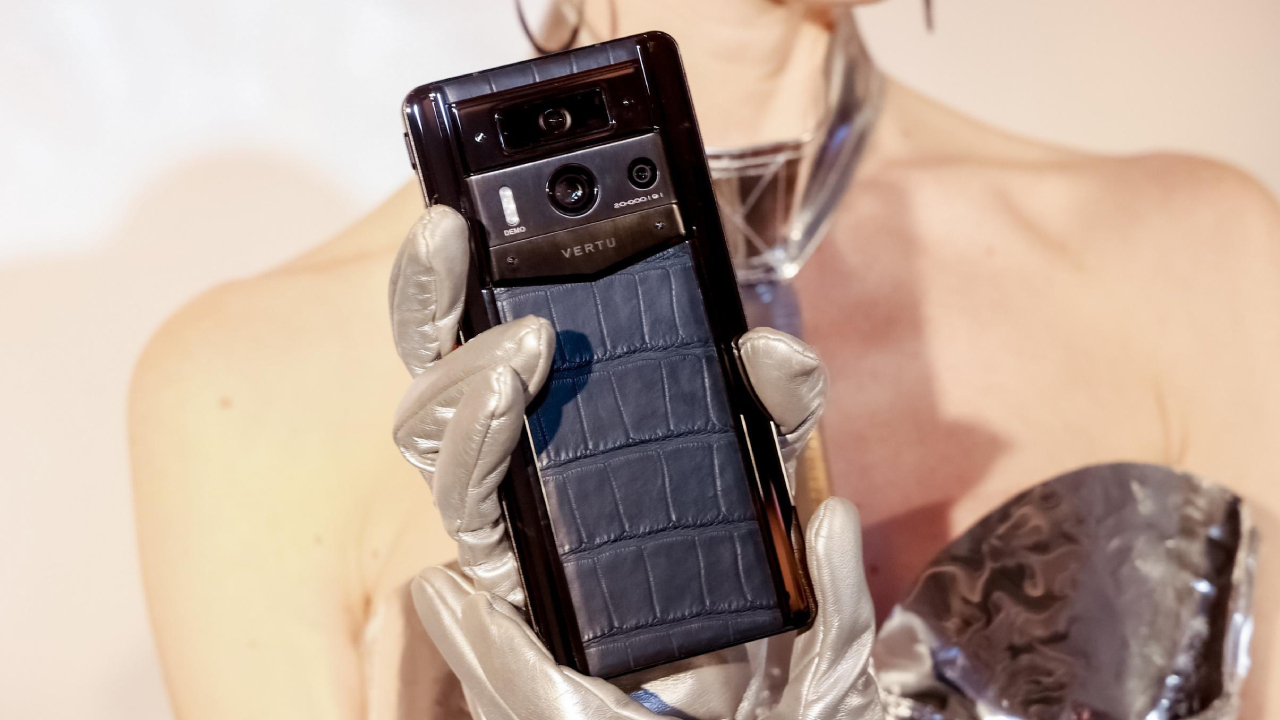 News Explorer — Vertu Targets the Crypto-Rich With $5,100 Metavertu II ...